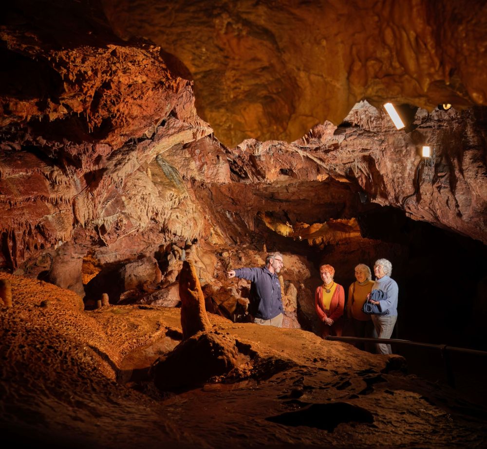 Cave tours foto - Blackdragontours.com
